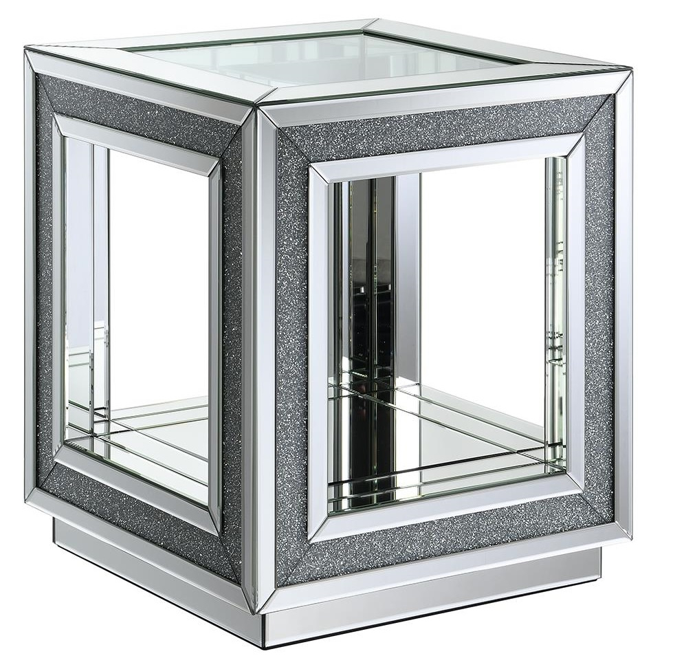 Hollywood Glam Coffee Table Silver / Black Global Furniture USA