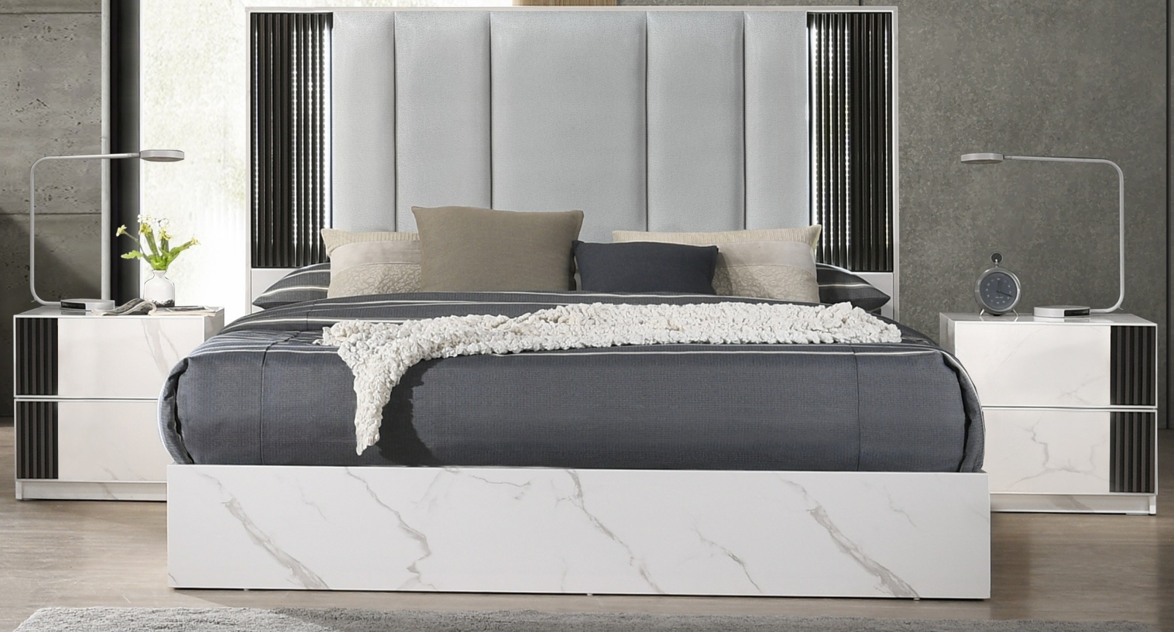 Bianca Bed White / Grey J&M Furniture JM