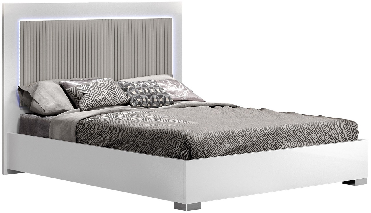 Luxuria Bedroom Set White / Grey J&M Furniture JM