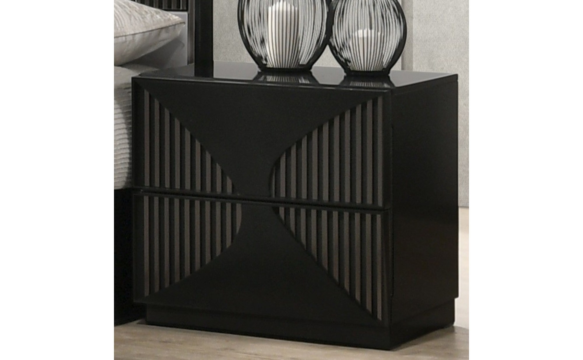 Rosette Nightstand Wenge J&M Furniture JM